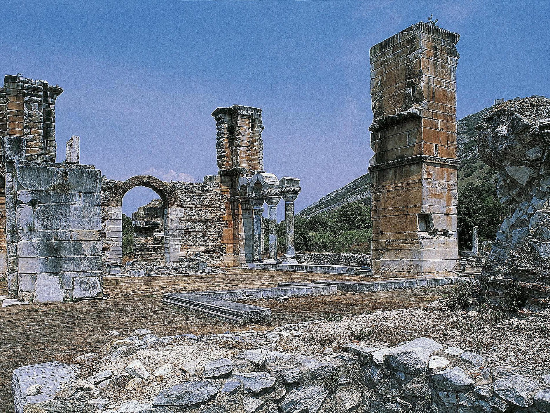 PAUL’S FINAL INSTRUCTION TO THE CHURCH AT PHILIPPI - Errol Miller OJ PhD